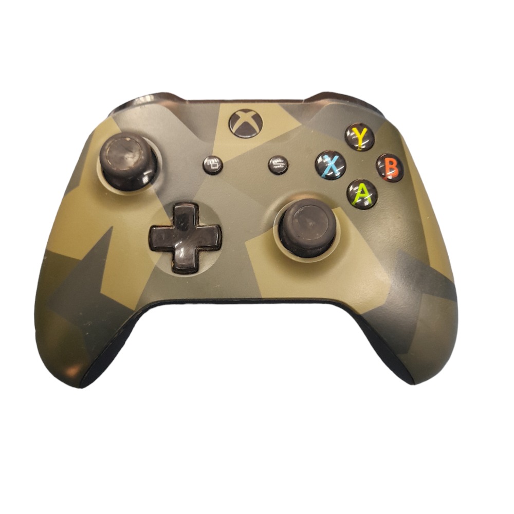 Pre-owned Microsoft Xbox one controller Xbox One Controller - Own4Less